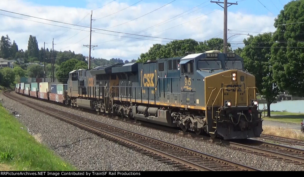 CSX 915